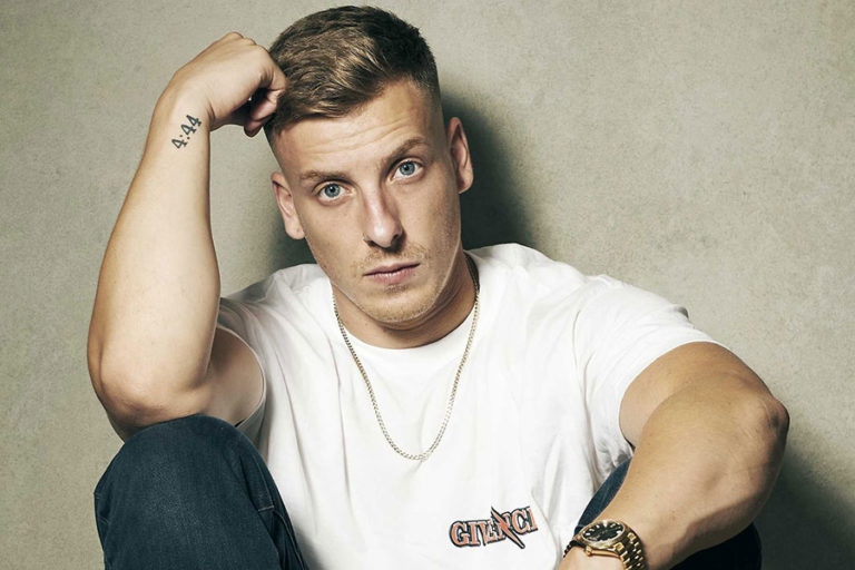 Think Germans Aren't Funny? These 15 German Comedians Will Prove You ...